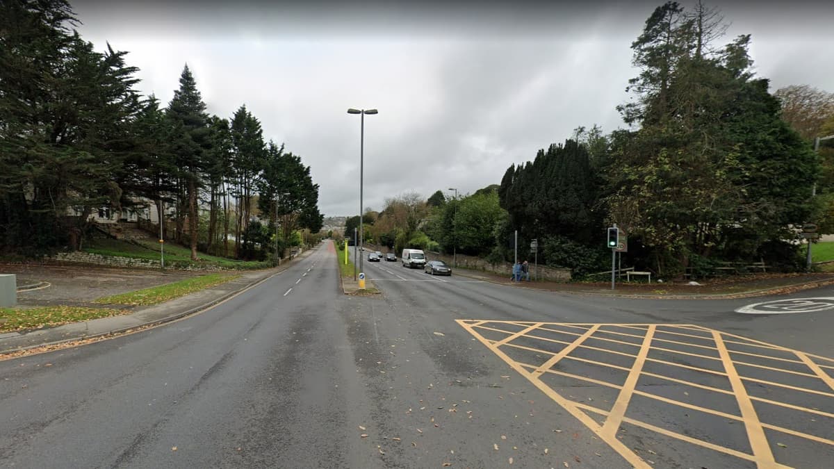 Truro residents want road warning sign moved | voicenewspapers.co.uk