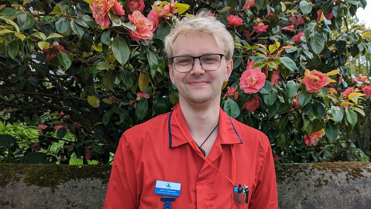 Care home is ‘growing a new generation of nurses’ | voicenewspapers.co.uk
