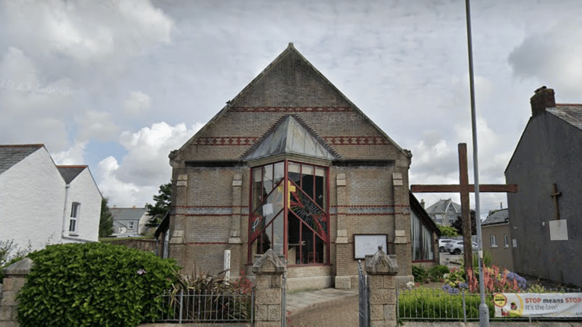 Churches Together St Austell: Smile at a Stranger | voicenewspapers.co.uk