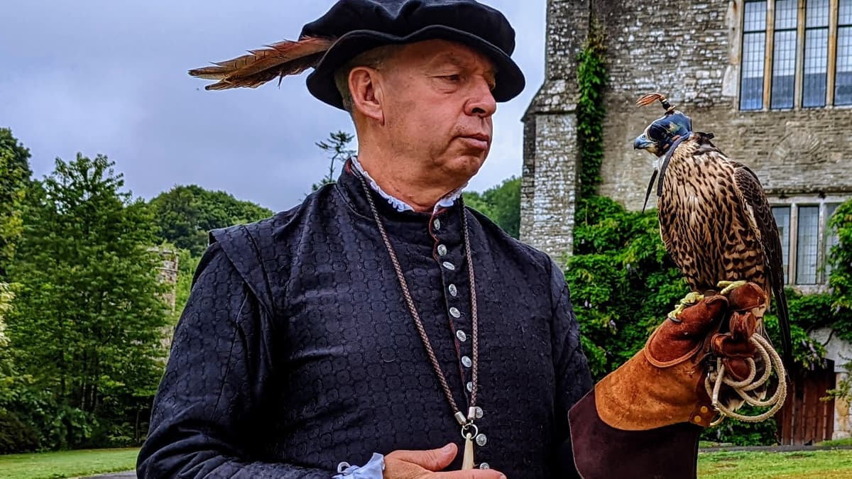 Manor house near Newquay is staging a falconry display to bring history ...
