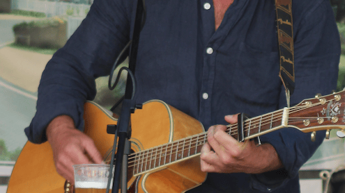 Cornish folk singer-songwriter releases new album | voicenewspapers.co.uk