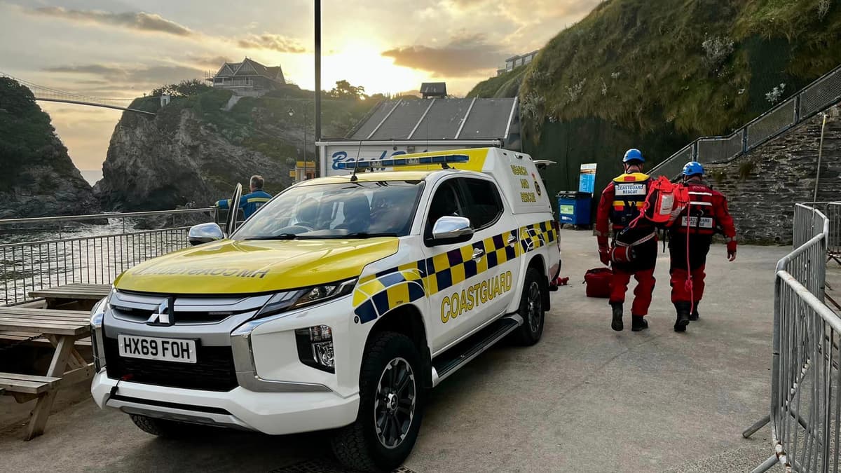 Emergency services scrambled following concerns for welfare of man ...