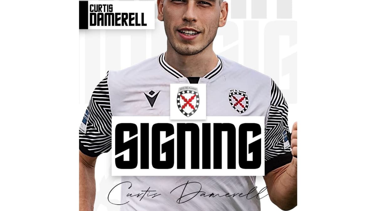 St Austell snap up prolific striker Damerell | voicenewspapers.co.uk