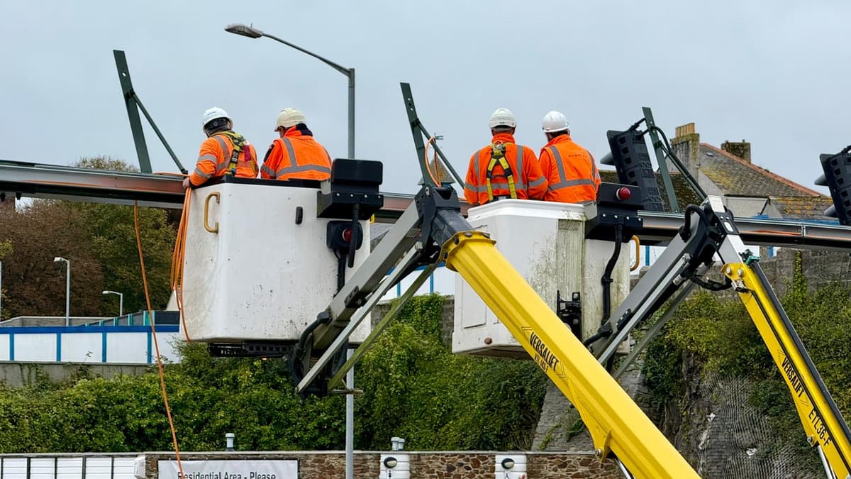 Traffic light installation at Torpoint Ferry completed ahead of ...