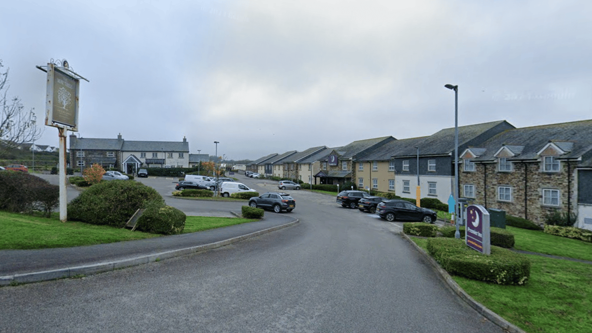 Man found dead in parked vehicle at Helston car park | voicenewspapers ...