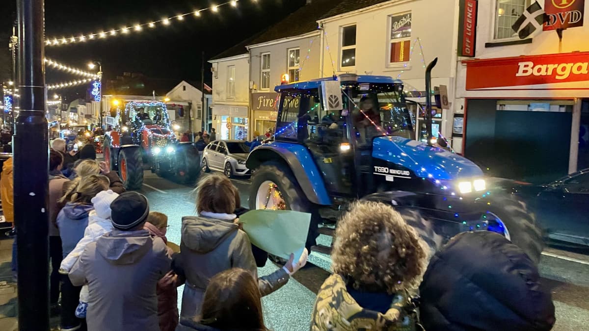 Tractor Run organisers thank Saltash community for their support ...