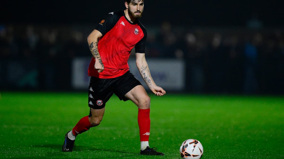 Sanders glad to be back as Tinners look onwards and upwards ...