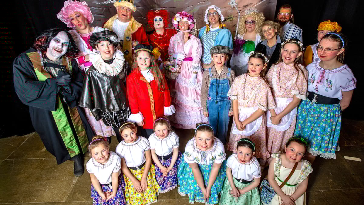 Nursery rhyme characters come alive in Bugle village pantomime | voicenewspapers.co.uk