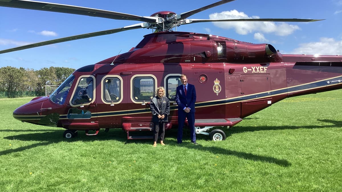 Royal arrival creates a buzz at Pool Academy | voicenewspapers.co.uk