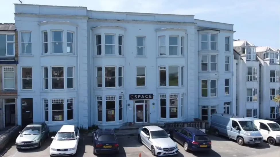Plans submitted to convert former hotel into offices | voicenewspapers.co.uk