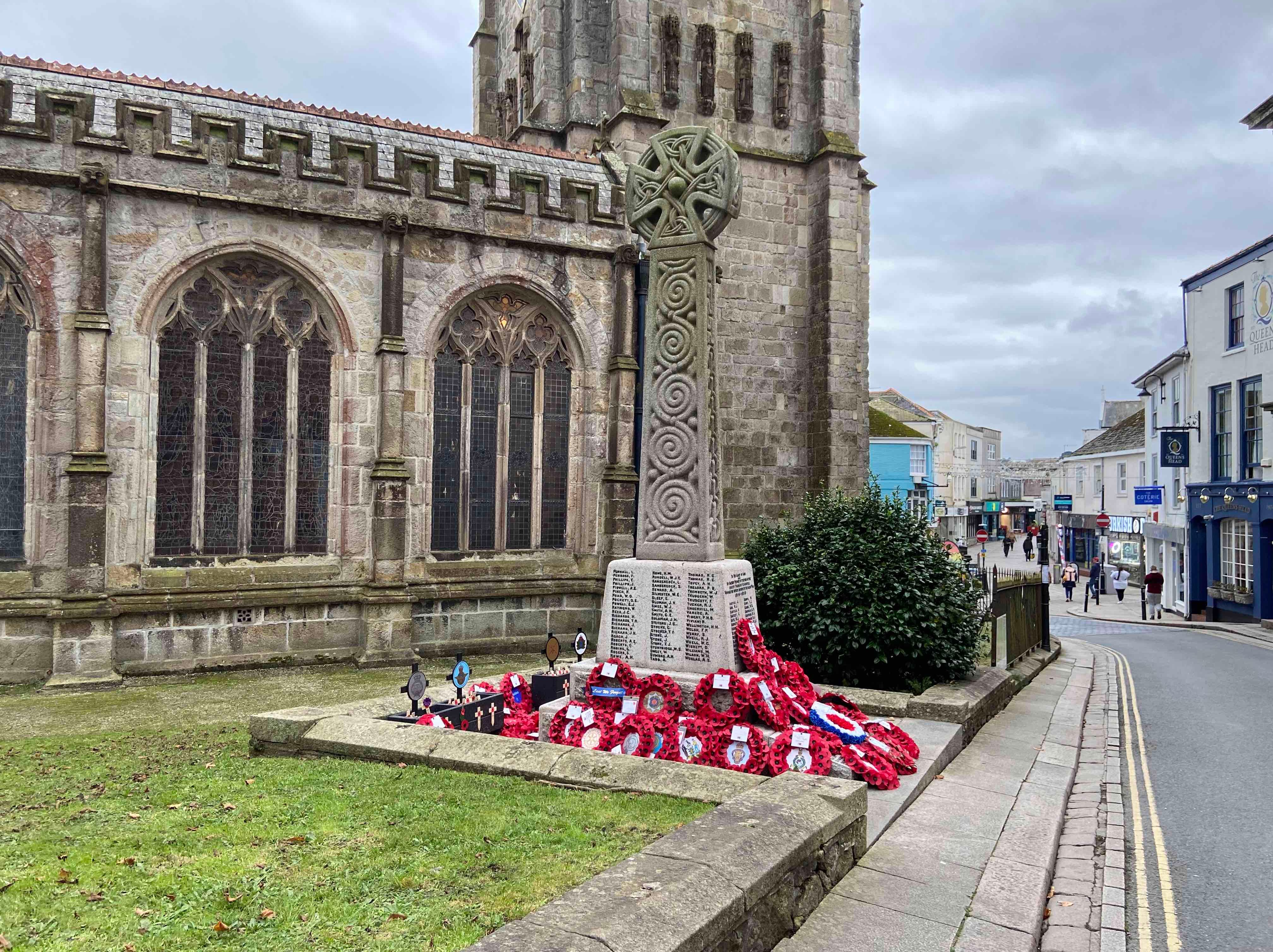 Remembrance parade in St Austell to honour the fallen | voicenewspapers.co.uk